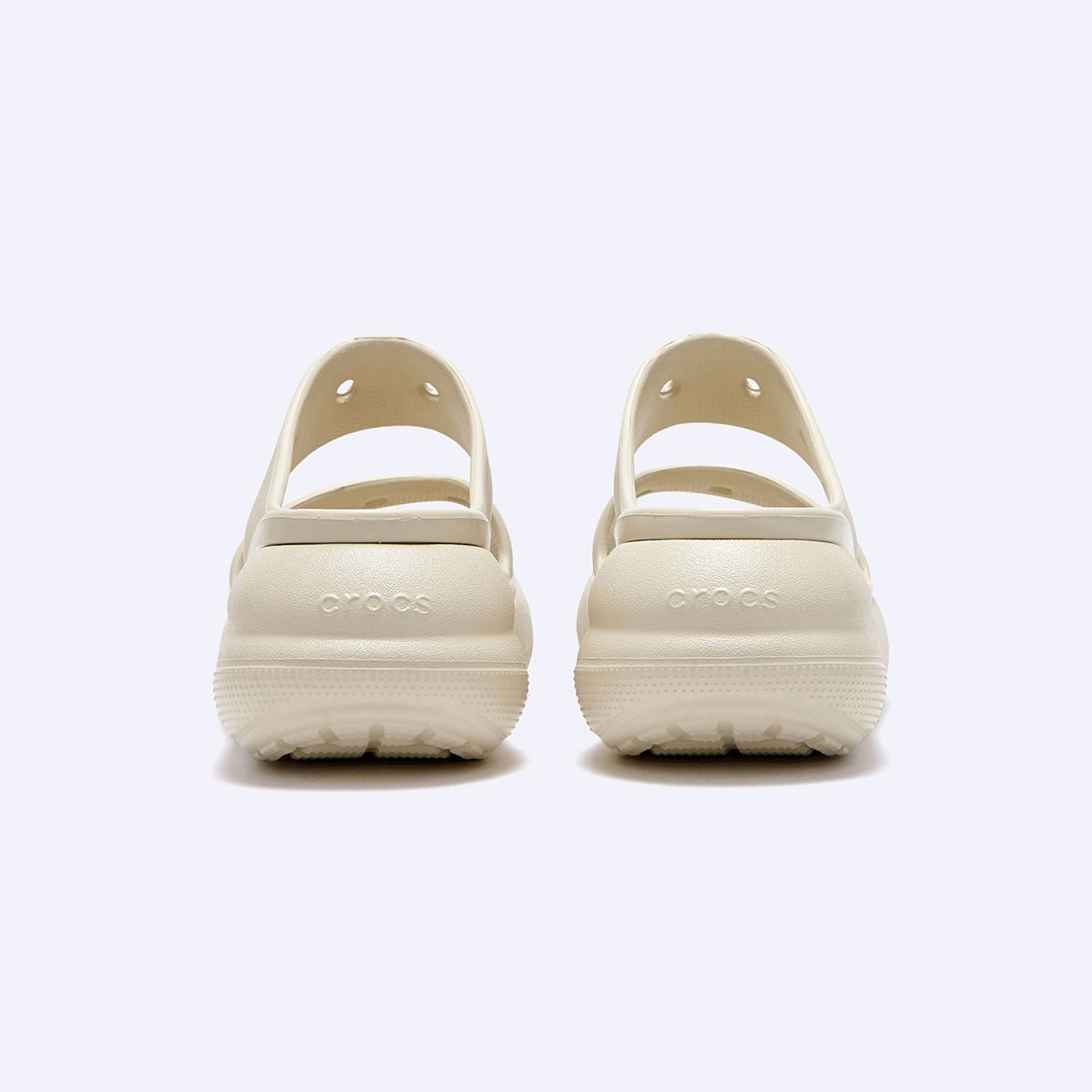 크록스 CROCS 클래식 크러쉬 샌들 , 207670-2Y2 클래식 크러쉬